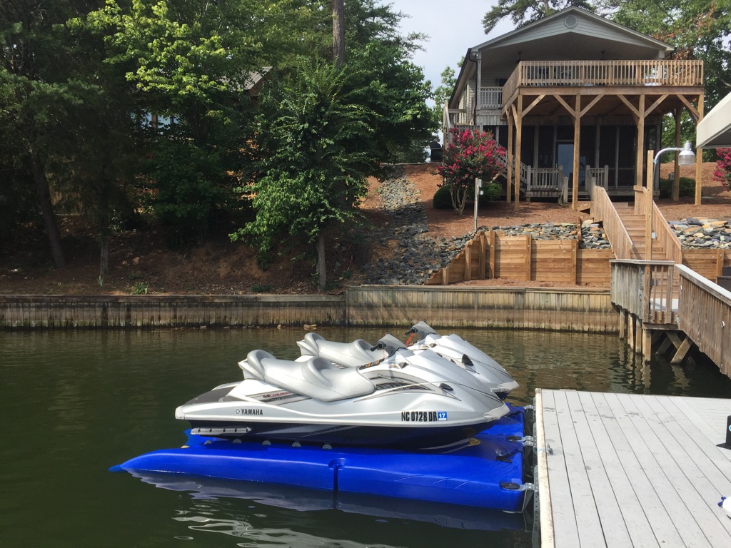 HydroPort Series #1 Jet Ski Lift - HydroHoist Alabama